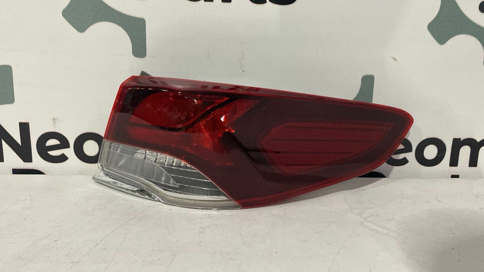 Фонарь задний правый наружный Hyundai Sonata 7 LF 17-19