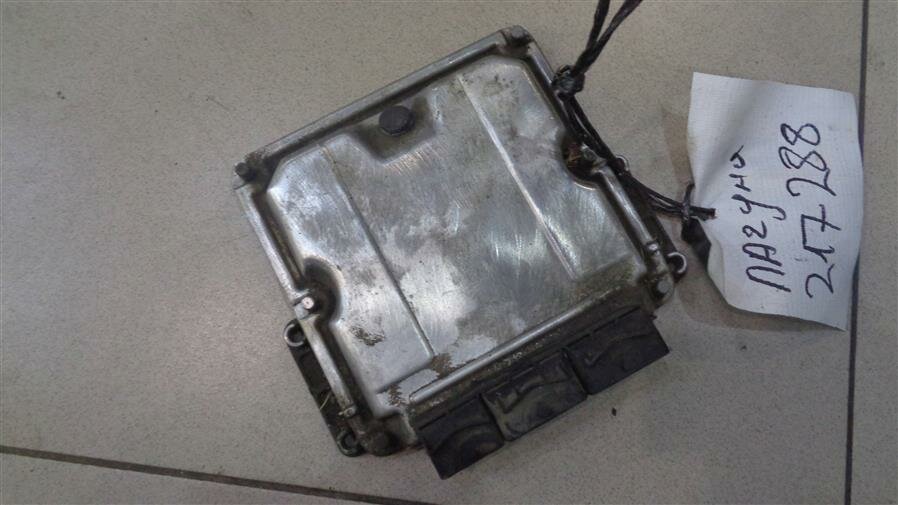 Блок управления двигателем от Renault Laguna 2 2001-2008