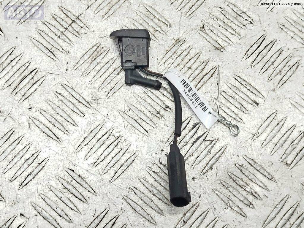 Форсунка омывателя BMW X5 E53 (1999-2006)