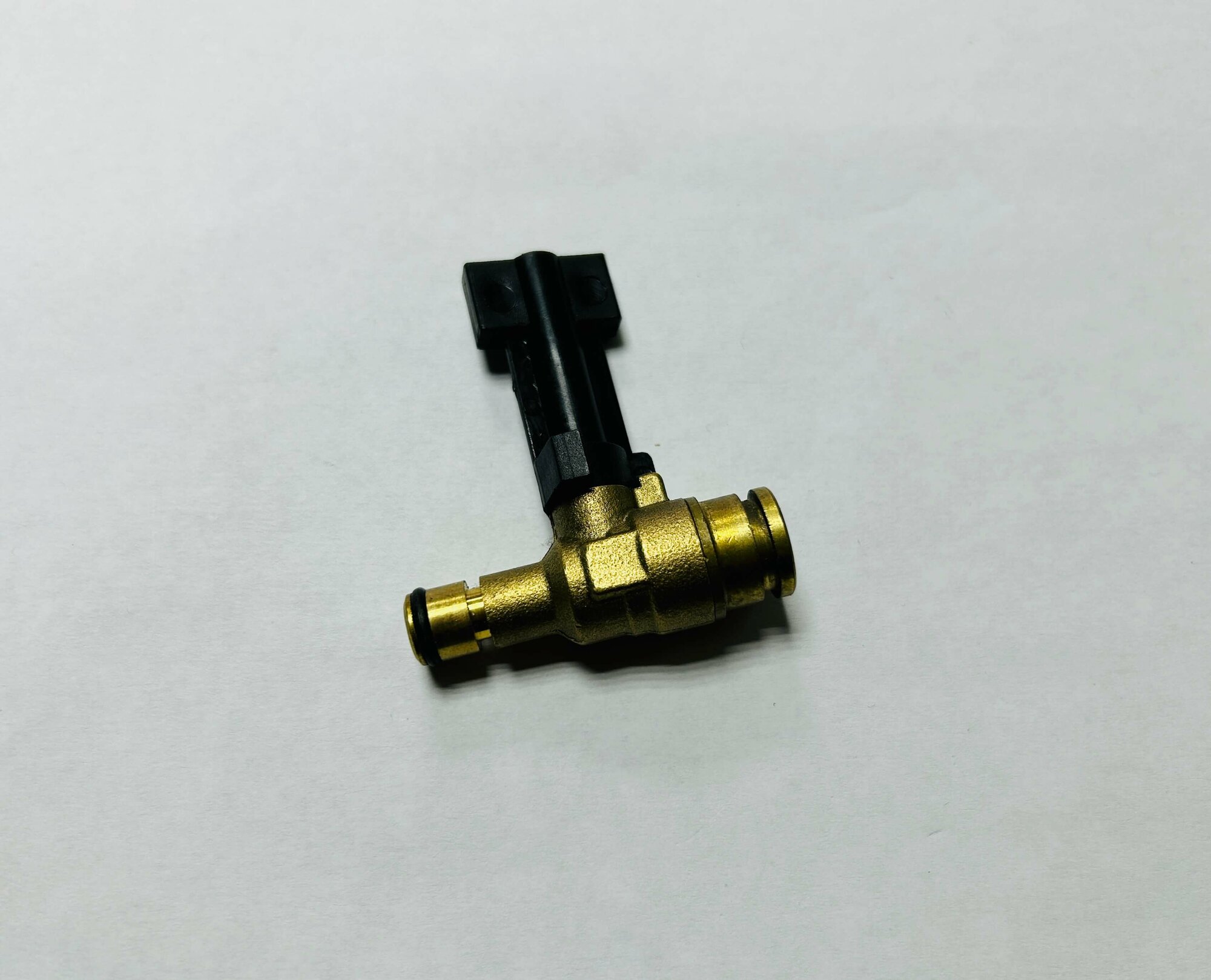 Кран подпитки для котлов BOSCH 4000W, 7000W, BUDERUS U042, U044, U052, U054, Junkers