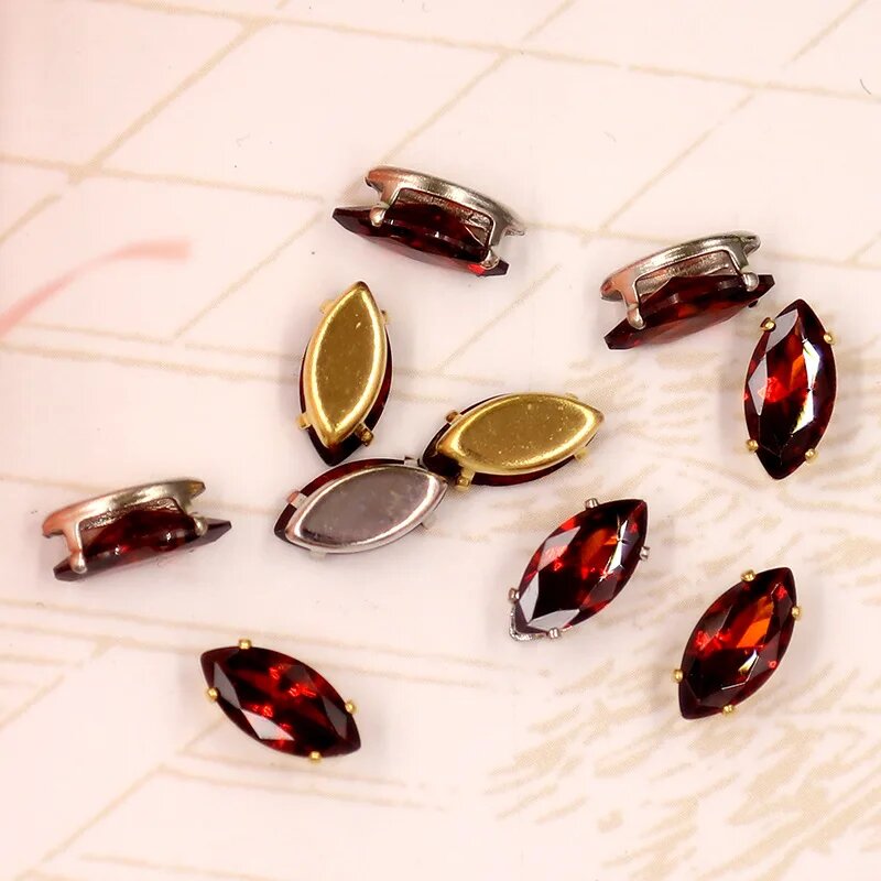 Натуральный циркон 5x10 мм, 20 шт, разноцветный, форма глаза Gold bottom, Pomegranate red