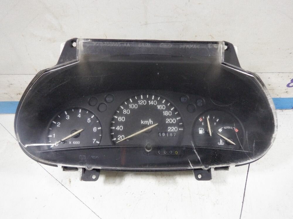 Панель приборов Ford Escort V 96FB10848BB