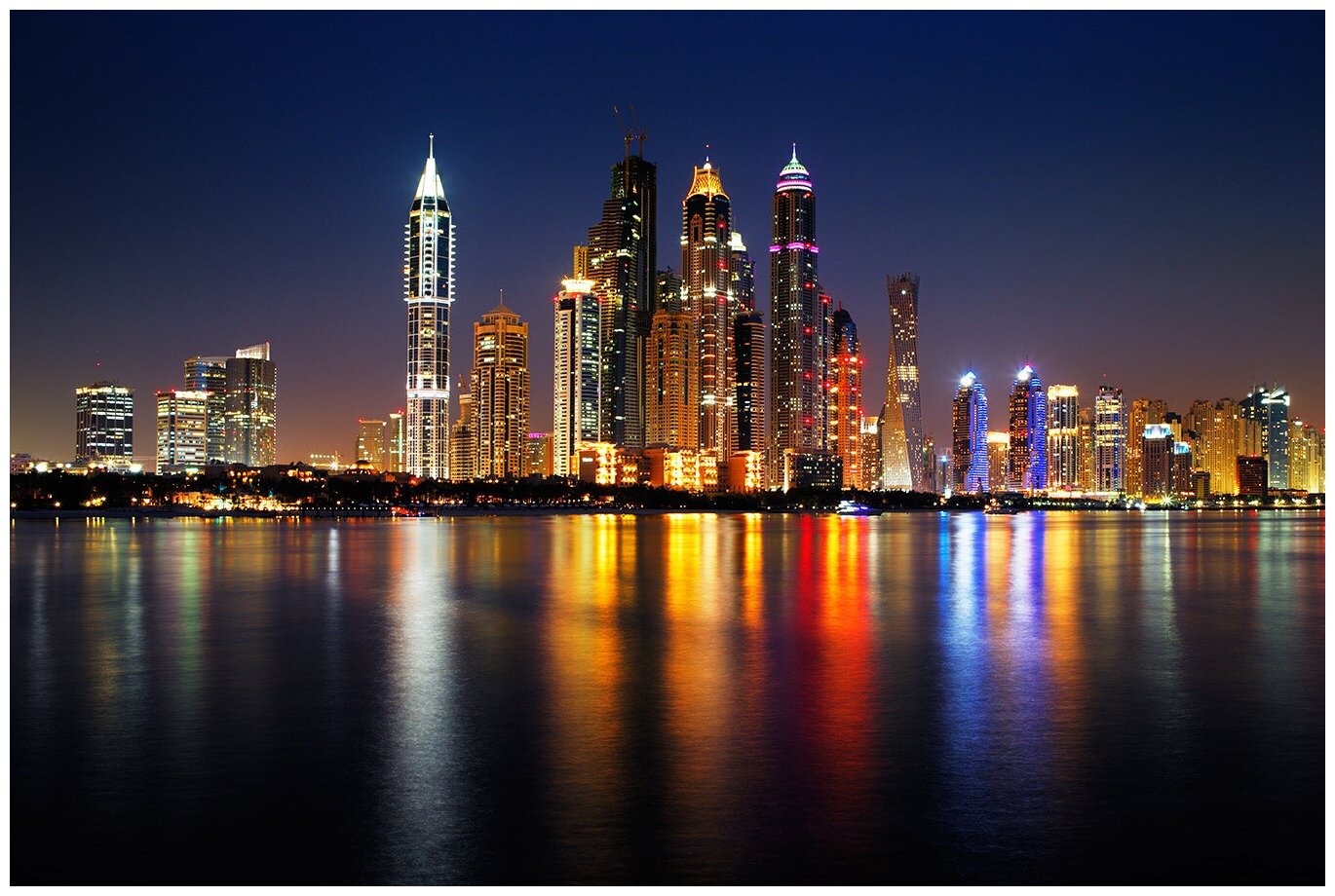 Фотообои Уютная стена "Радужные небоскребы Дубай. ОАЭ" 410х270 см Виниловые Бесшовные (единым полотном)