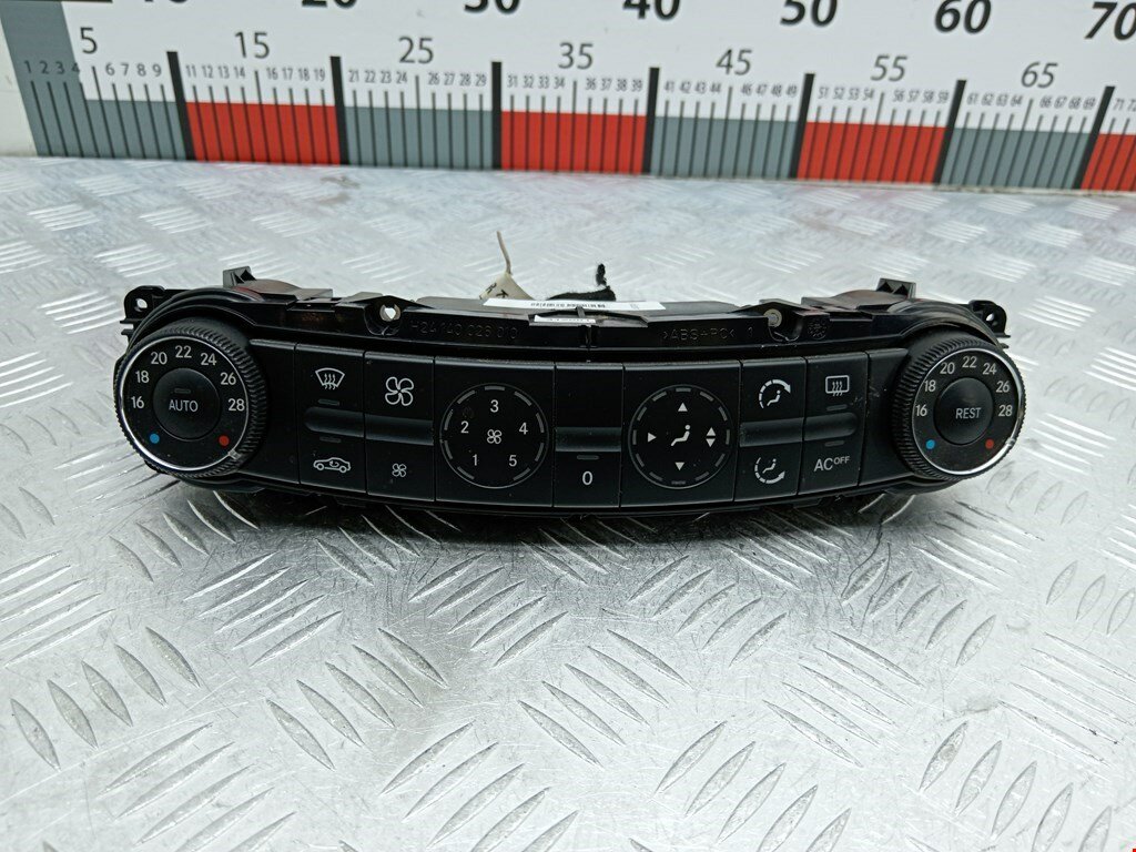 Блок управления печки (климат-контроля) Mercedes E-Class (W211) A2118304185 арт. 1798717