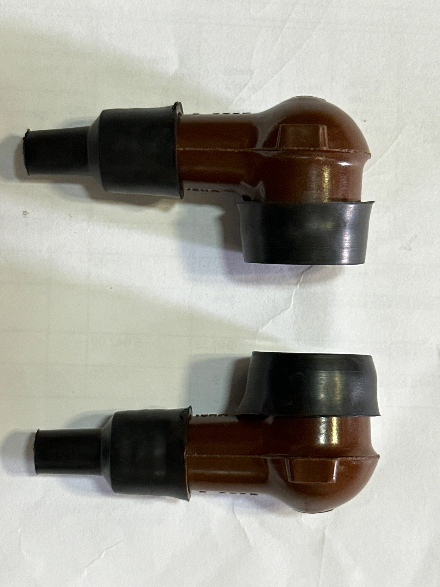 Колпачок свечной короткий В/В СССР (10 КОМ) пара с резинками