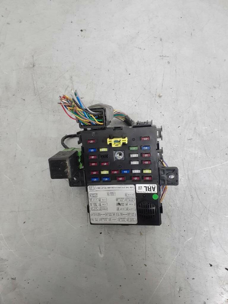 Блок предохранителей Chevrolet Spark M300 2012 95230041