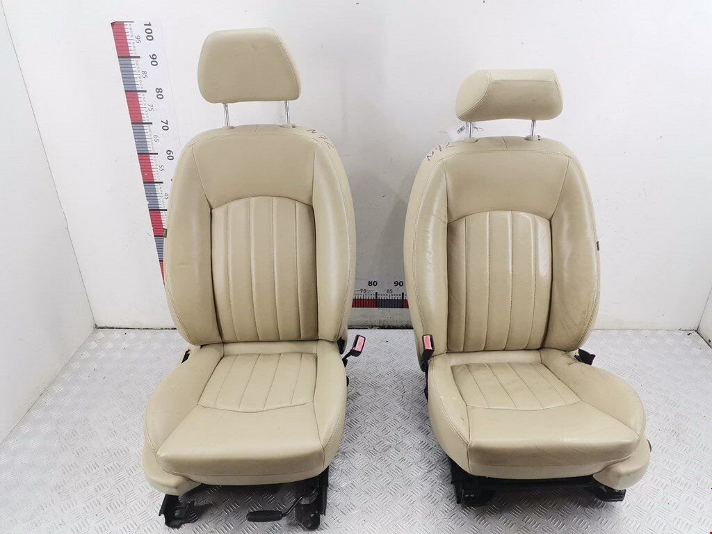 Сиденье переднее левое Jaguar X-Type 52100026745 арт. 1726196