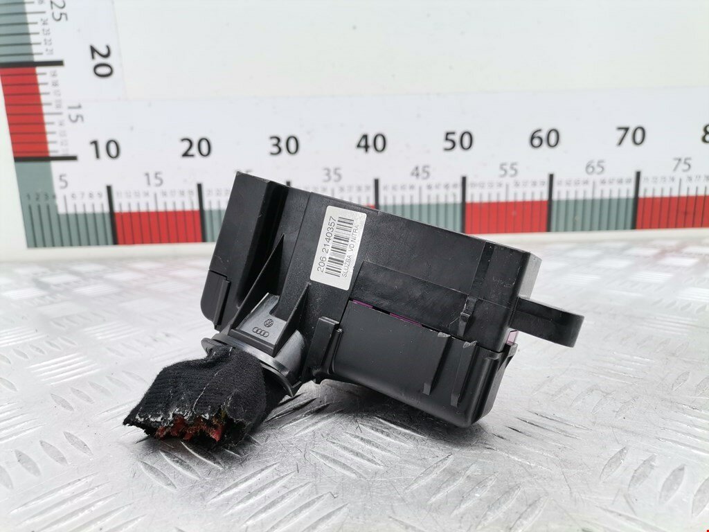 Блок предохранителей Skoda Octavia 1Z 1K0937125A арт. 2050441