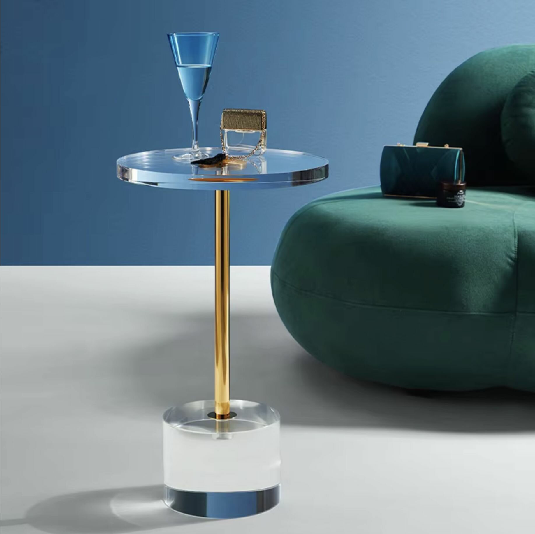 Дизайнерский журнальный стол из чистого акрила Милуоки