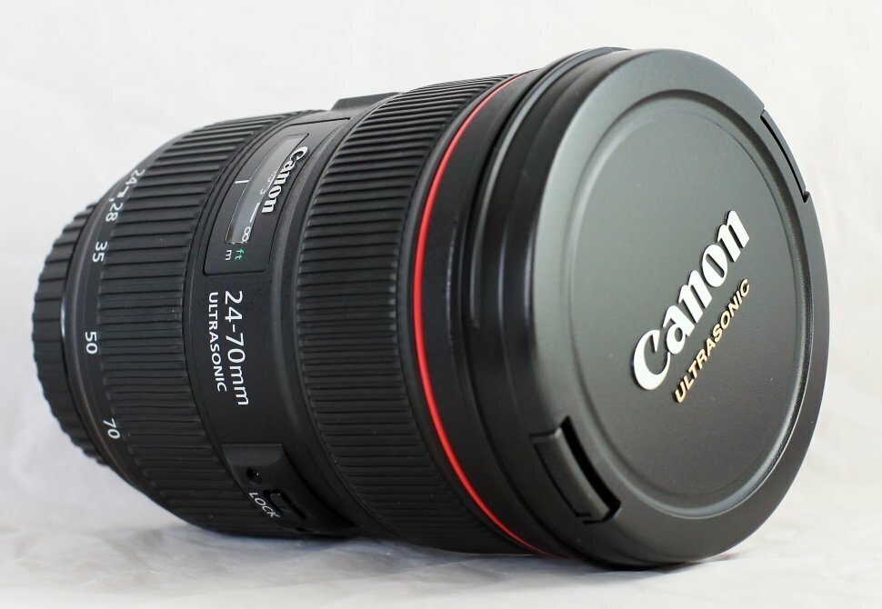 Объектив Canon EF 24-70mm f/2.8L USM