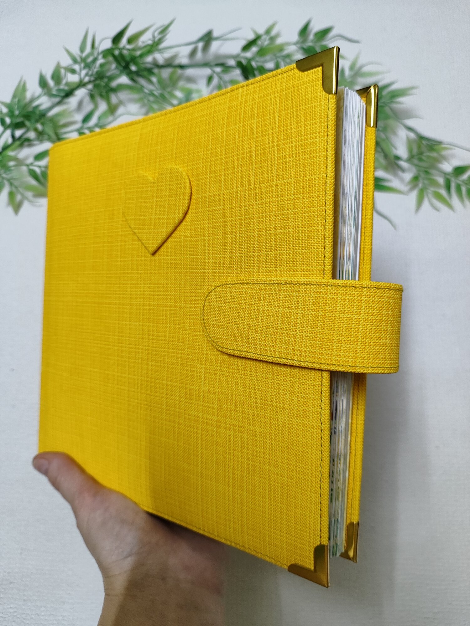 Фотоальбом "Летний луг", формат 21 см × 21 см, в книжном переплëте, 52 л, обложка из экокожи