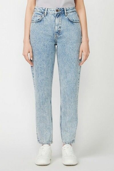 Джинсы зауженные 