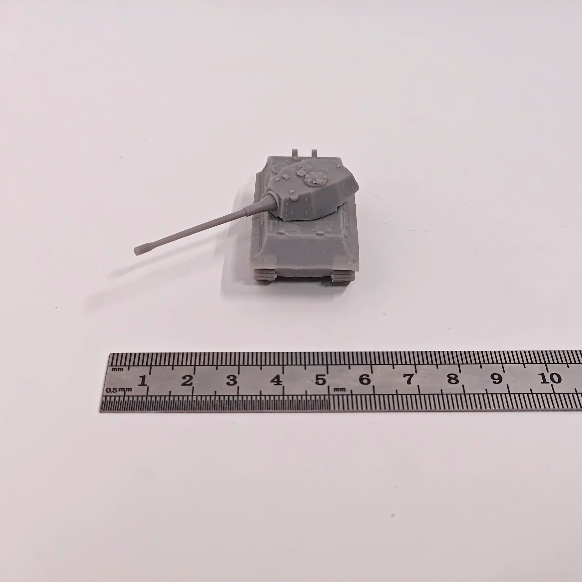 Модель танк Tusk Model 1/144 — фото 1