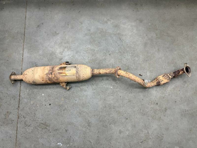 Приемная труба глушителя Toyota Corolla E180 2013