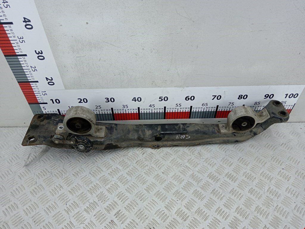 Балка передняя продольная Nissan Primera P11 112402F000 арт. 1929370