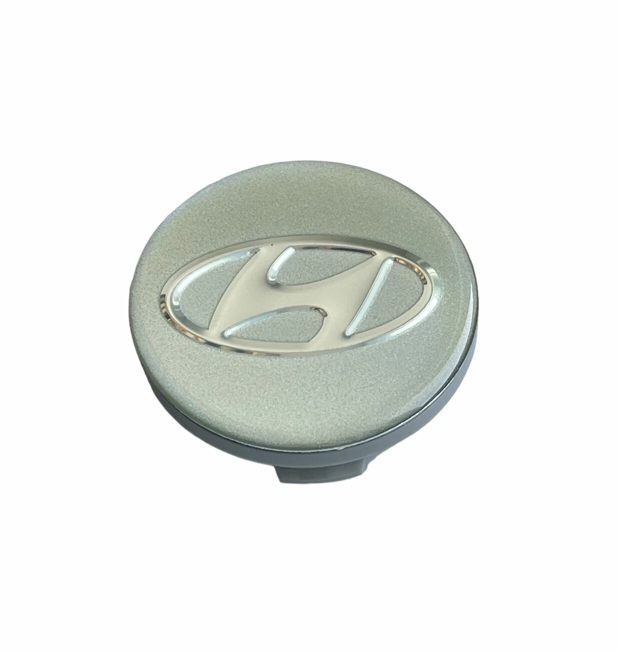 Колпак на диски Hyundai / Хундай серебристый 59 мм - 1 шт.