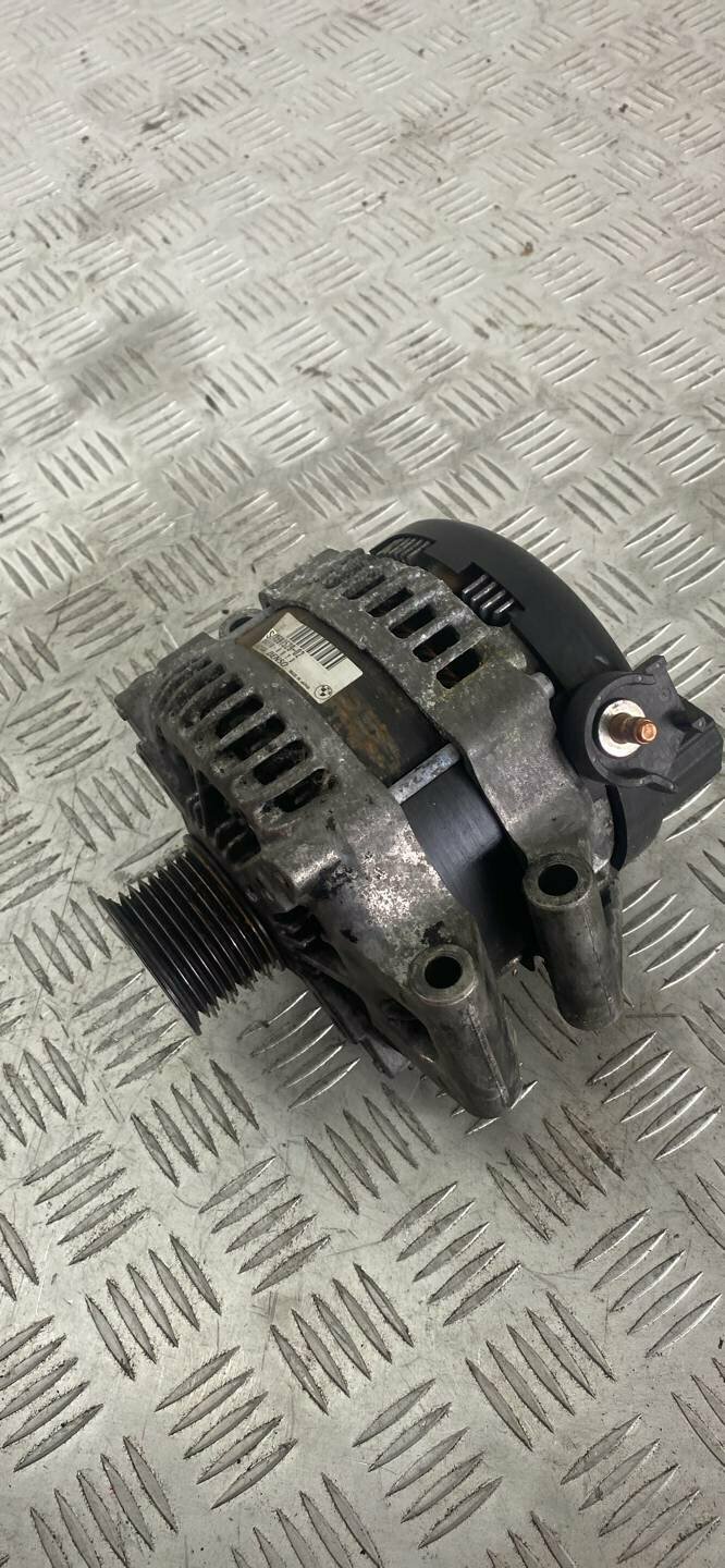 Генератор для BMW 5 F10/F11/GT F07 3.0 OEM 12317591529