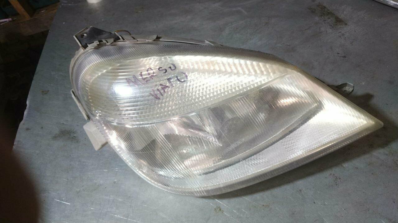 Фара правая Mercedes-Benz Vaneo W414 2002 A4148200161