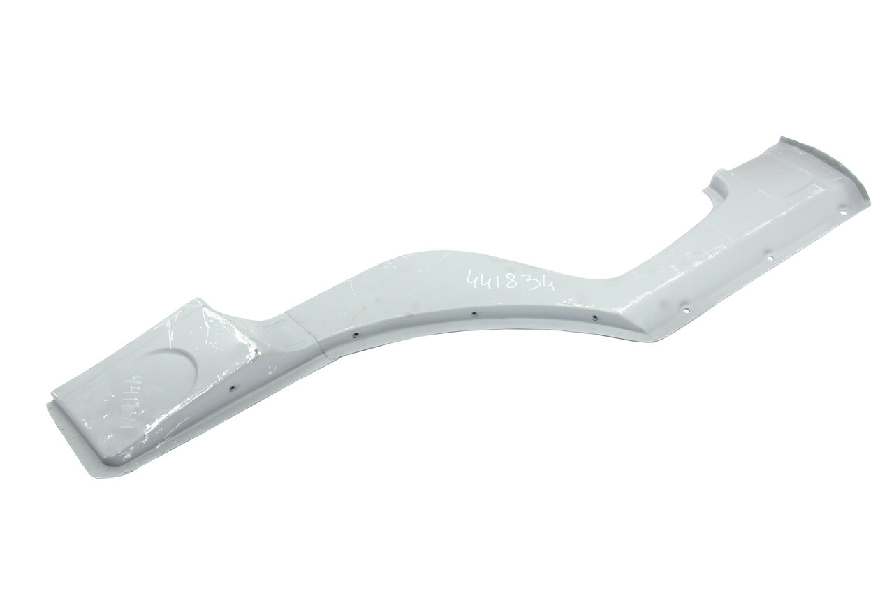 Порог КАМАЗ кабины правый длинный с усилителем (грунт) ПТК