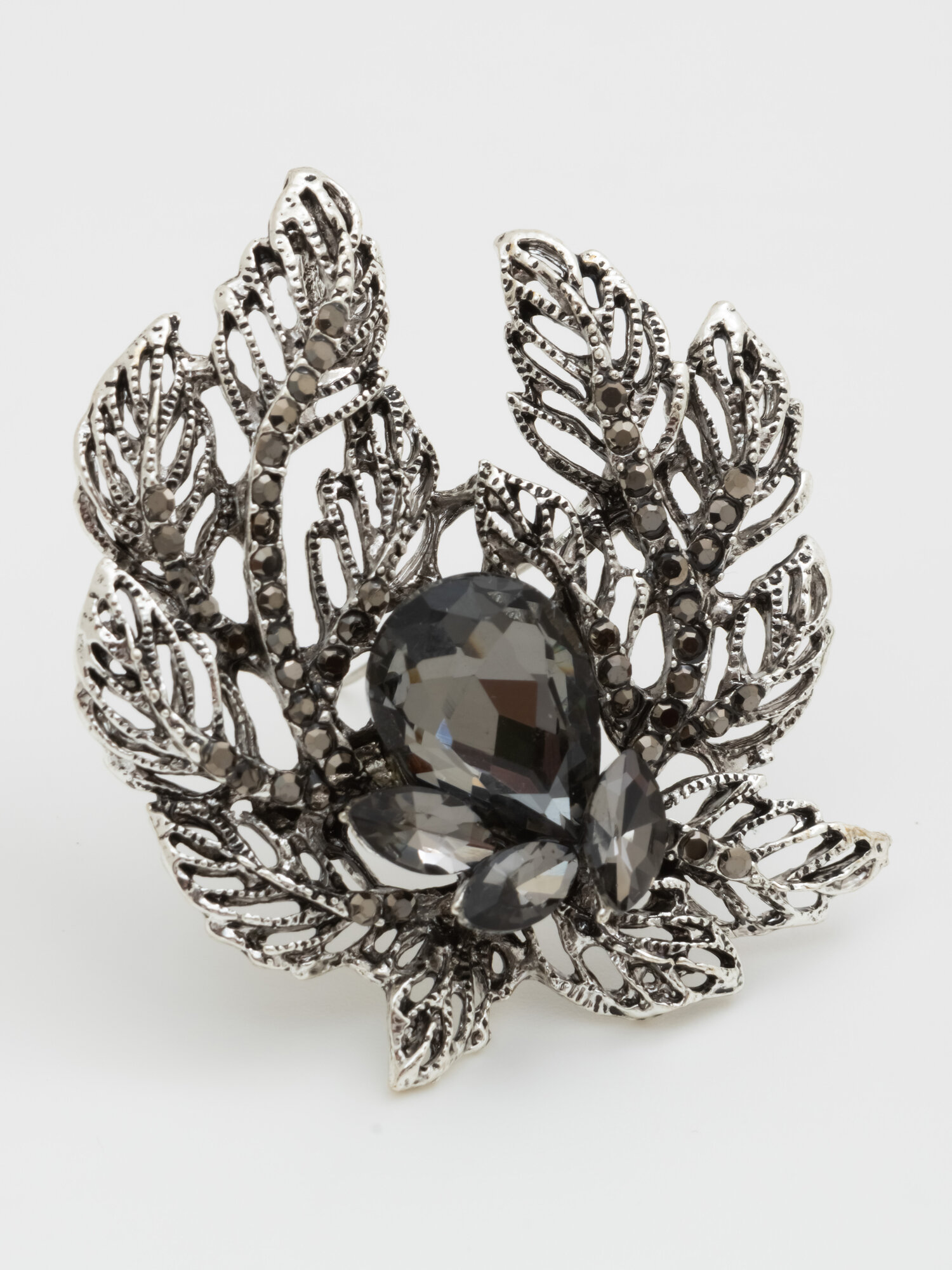 Брошь, кристалл