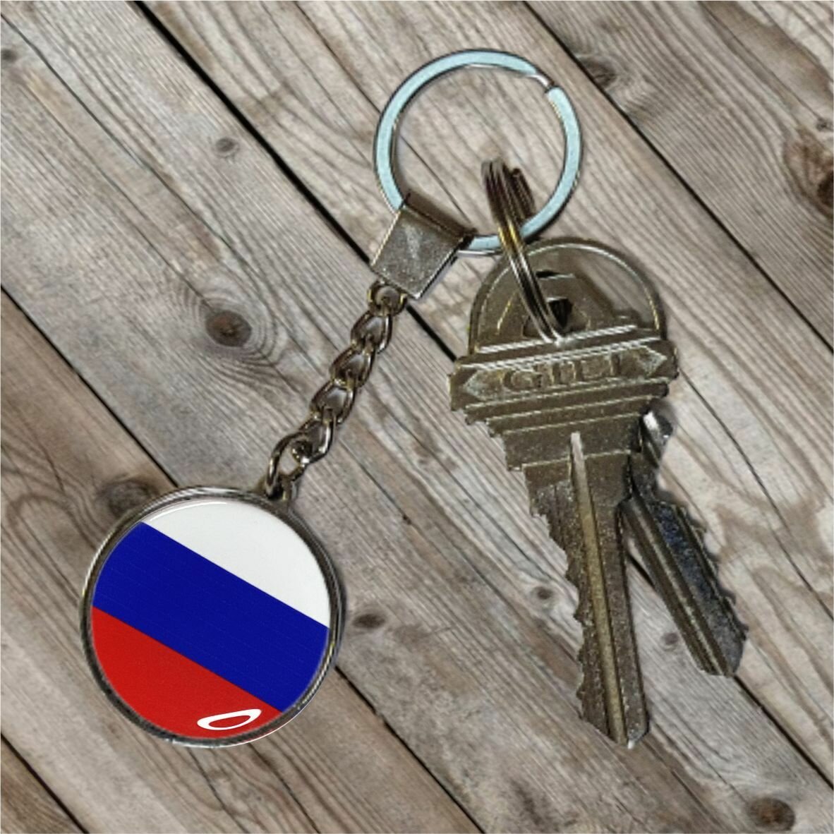 Брелок Флаг России, металлический, двухсторонний, в подарочном мешочке — фото 1