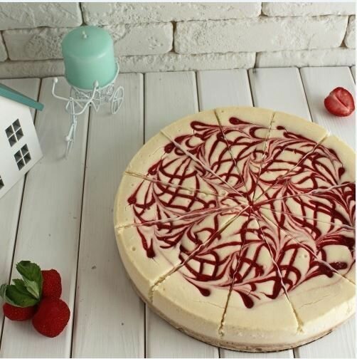 Чизкейк Клубничный 1500г .12 порций.