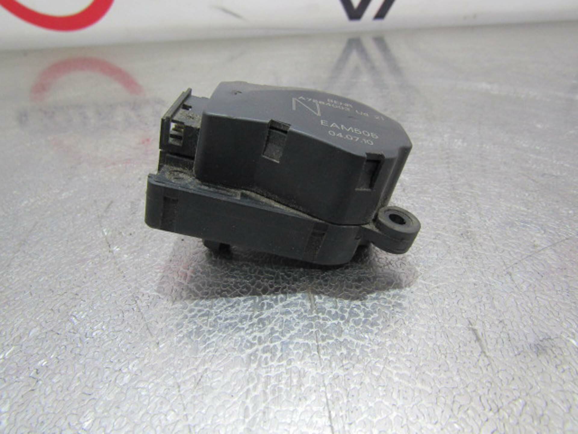 Моторчик заслонки отопителя MAN TGX, TGS, TGA, TGM, TGL