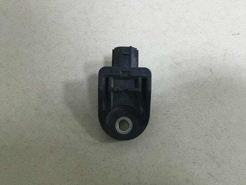 Датчик AIR BAG Toyota Rav 4 A40 2013 кат.номер: 8917312180