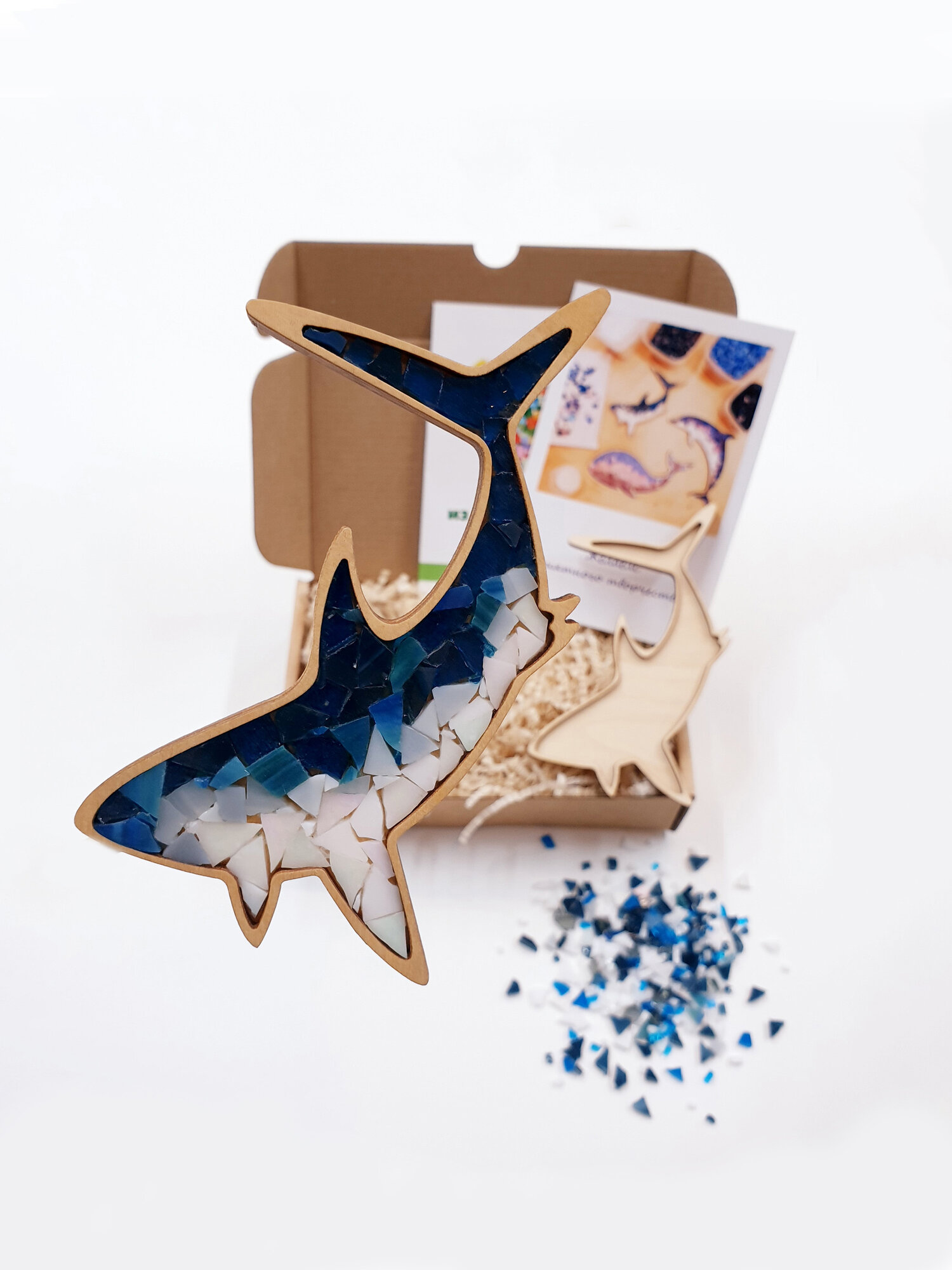 Набор для творчества мозаика стеклянная Акула 14 см. Алтай Витраж