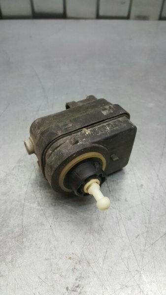 Корректор света Renault Modus FP03 D4F 2004 (б/у)