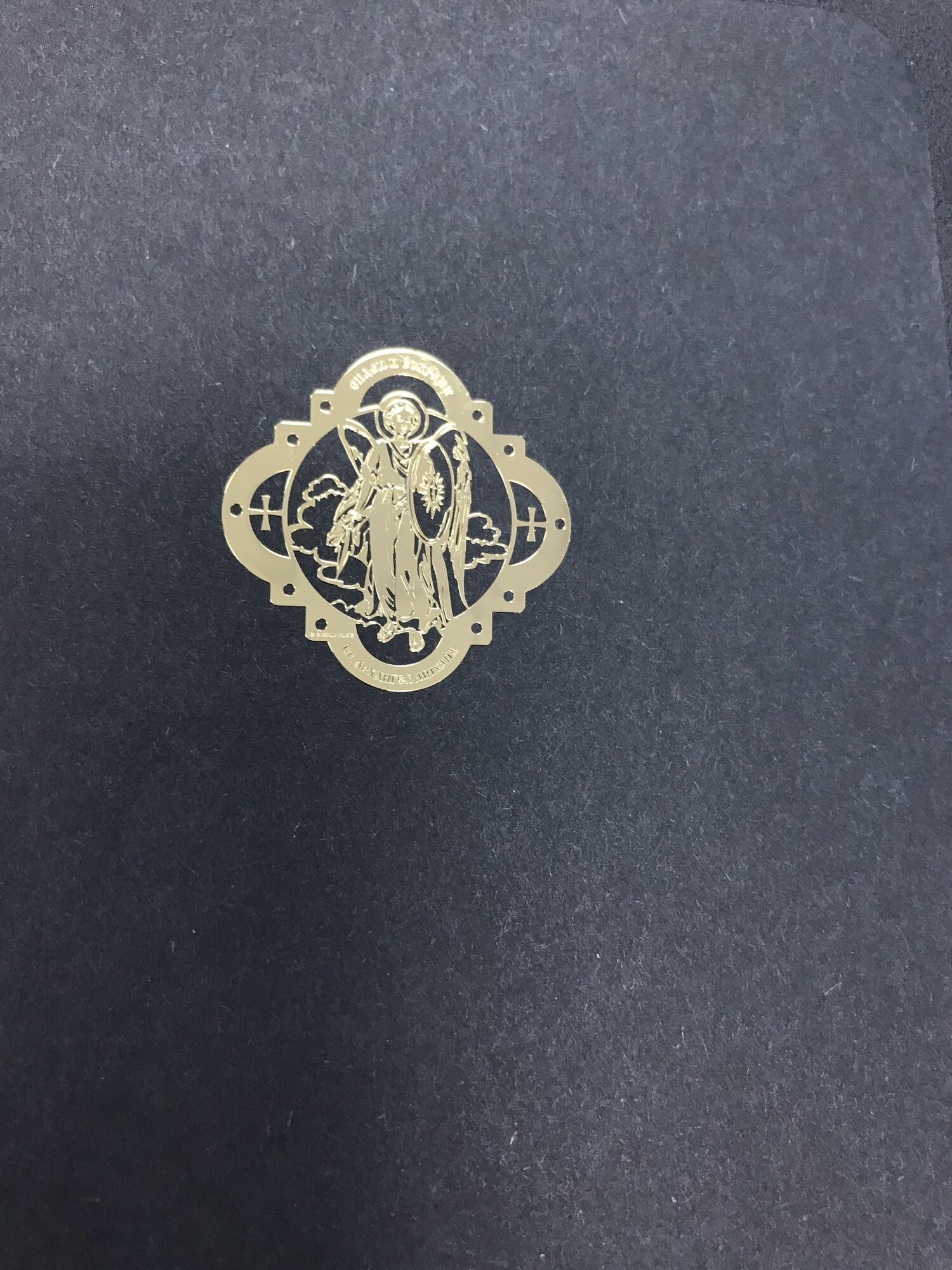 Позолоченная наклейка Икона Святой Архангел Михаил, размер 31х31 мм, православие, бренд Biryukov, 1 шт.