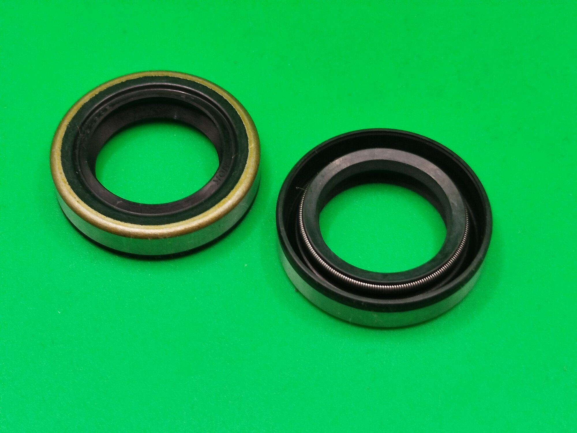 Сальник вала ТНВД NOK 20x31x7 AD8250E0, для разных моделей автомобилей, 1 шт.