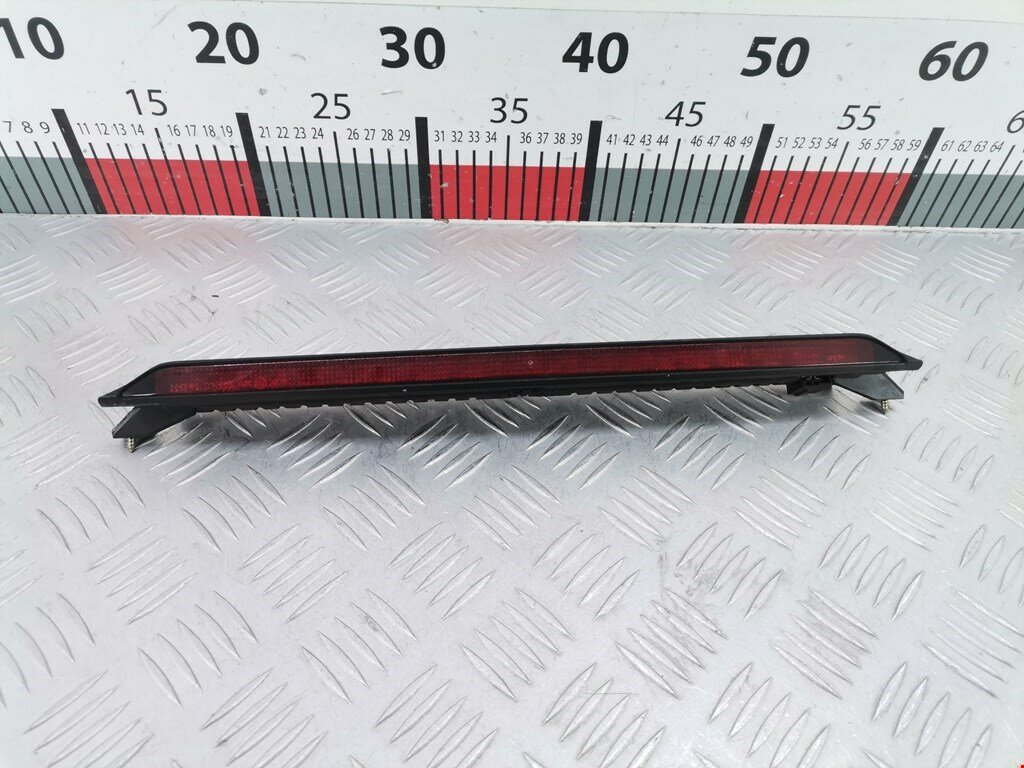 Фонарь дополнительный тормозной (стоп-сигнал) Ford Galaxy 1 1121559 арт. 1966088