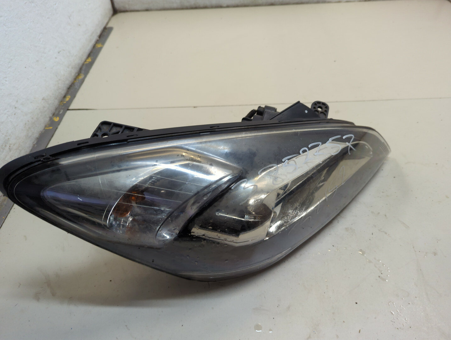 Фара (передняя) правая КИА Ceed Б/У