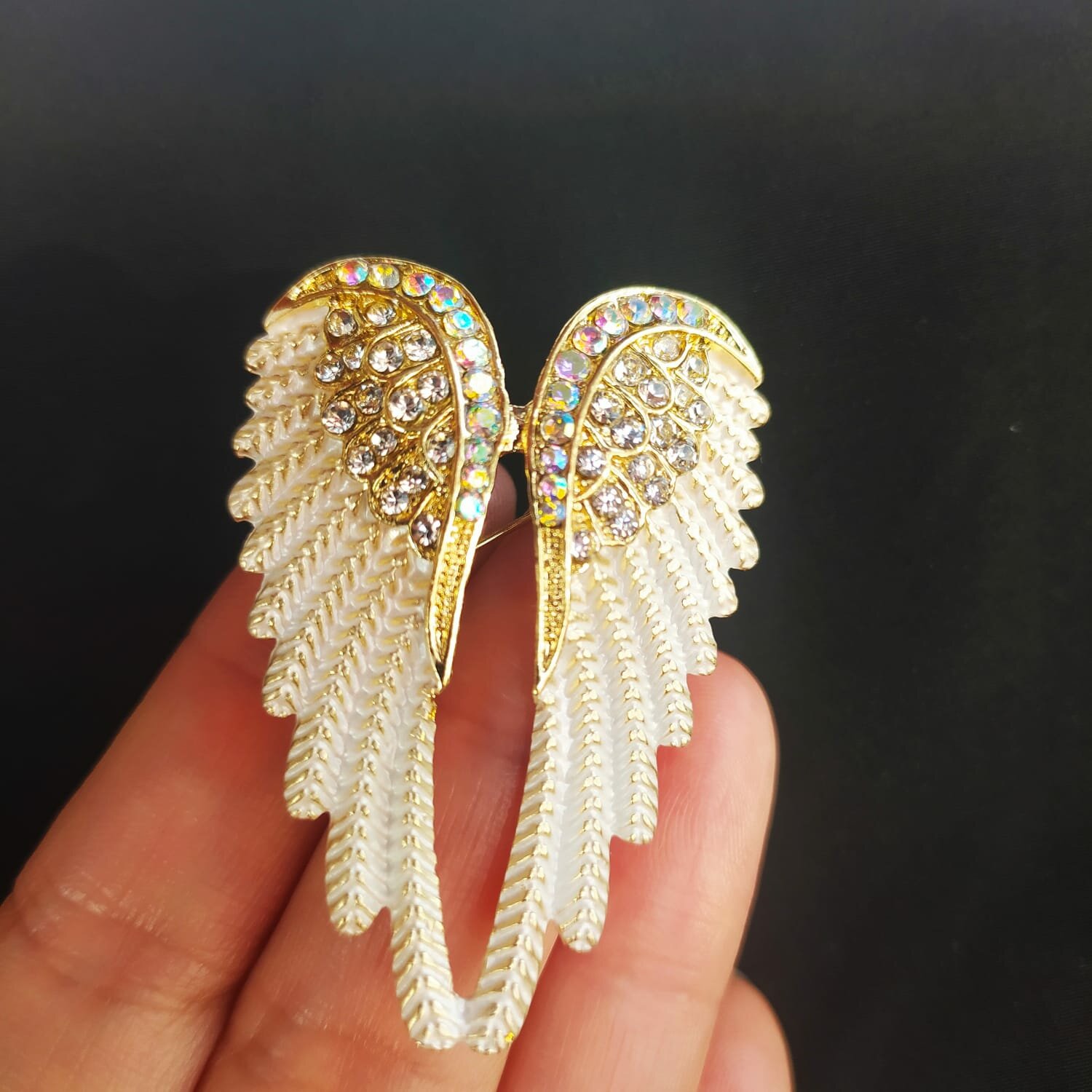 Брошь, эмаль, стразы