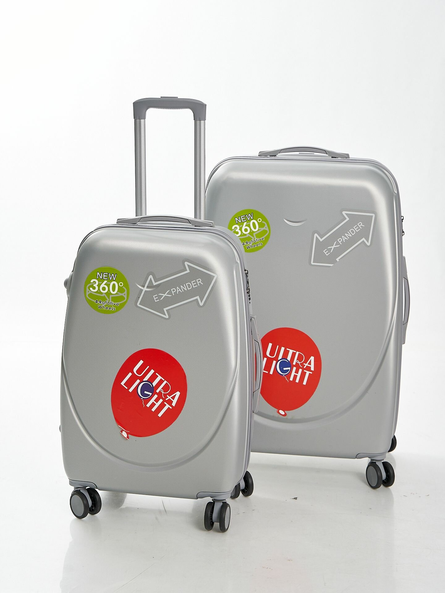 Комплект чемоданов 