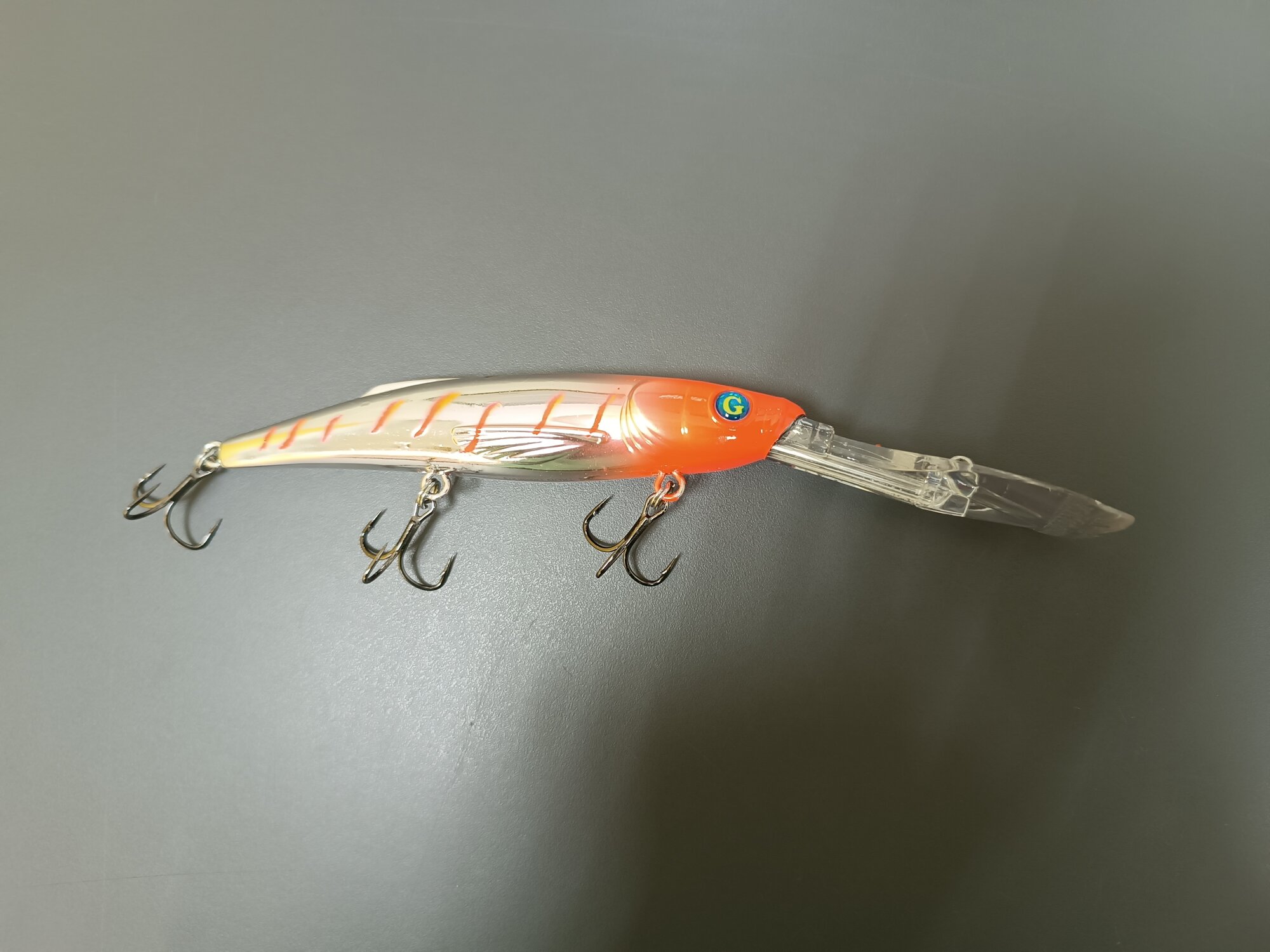 Воблер German GG TRON 120, цвет Н004, 120 мм, 27 гр, плавающий, 5-8 м