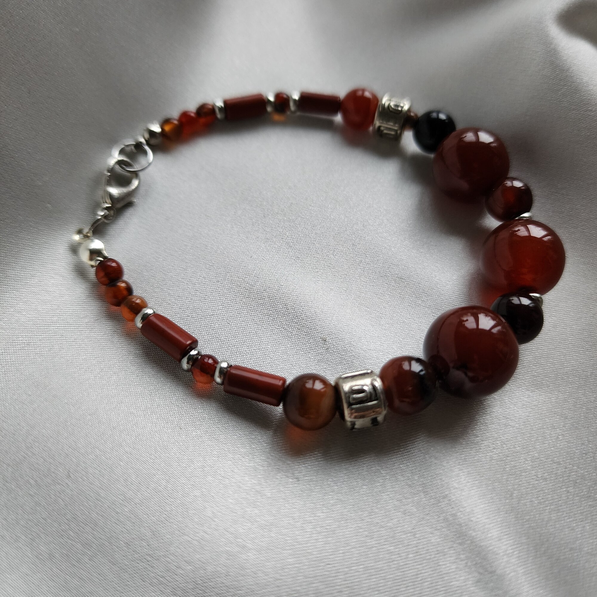 Плетеный браслет, сердолик, яшма