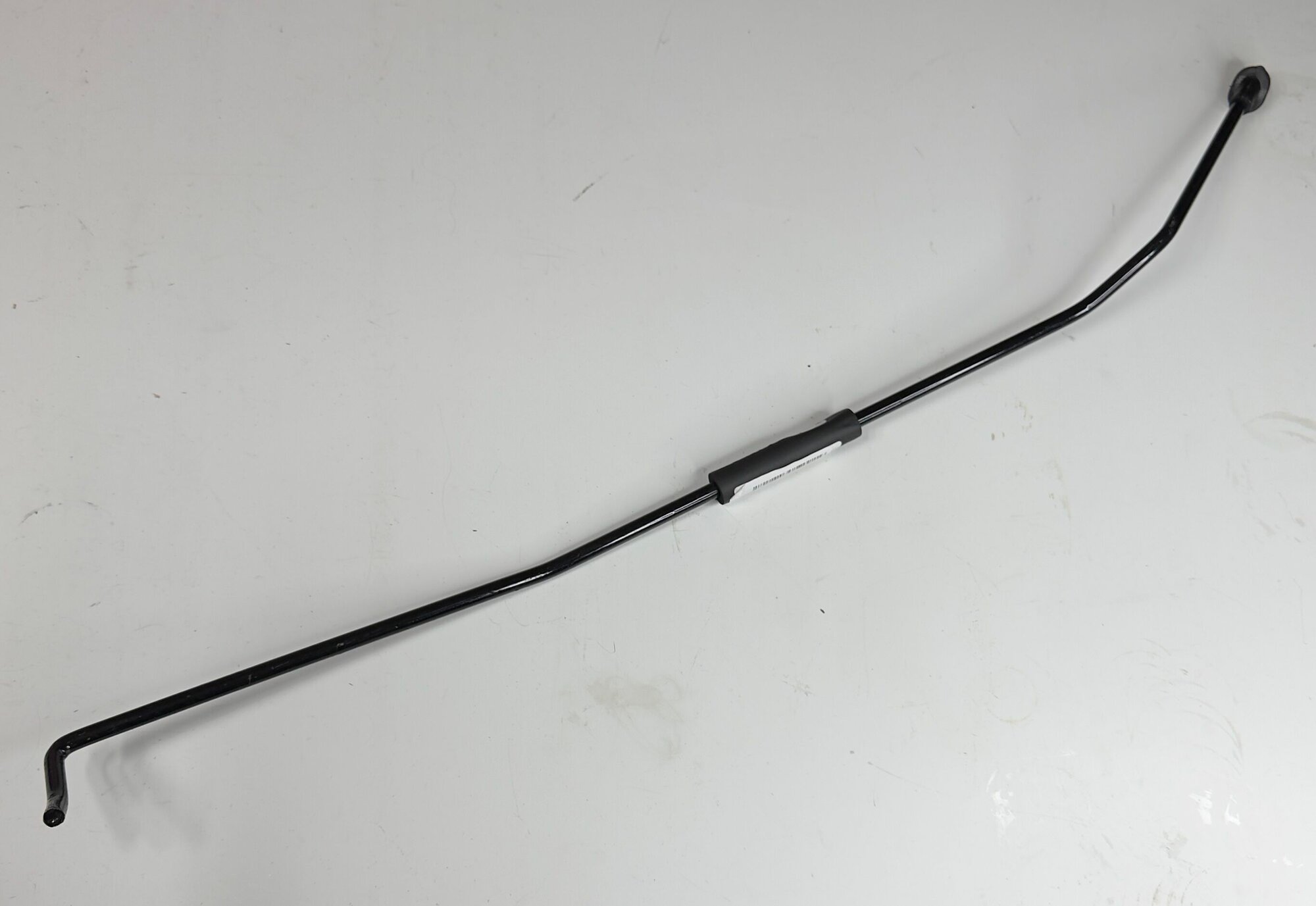 Упор капота Chery Bonus, Very A13 [1.5 16V 5MT хетчбэк] A138402220