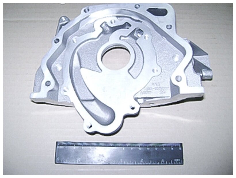 Крышка насоса масляного! ВАЗ 2112 LADA арт. 21120101105201