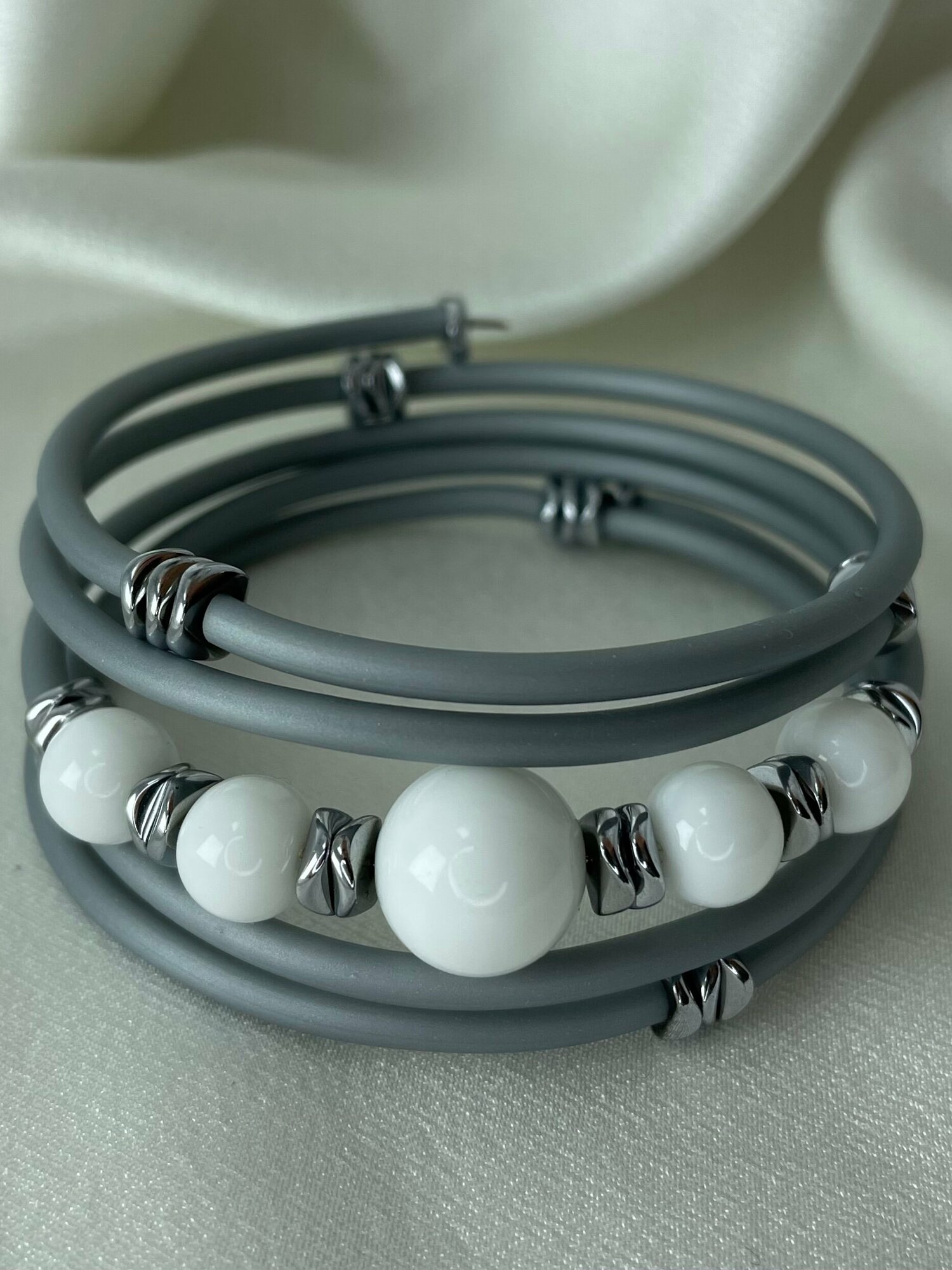 Эластичный браслет, каучук, агат