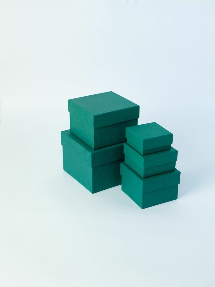 Коробка подарочная маленькая