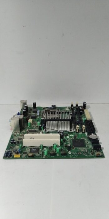 Материнская плата 775 INTEL D945GCPE