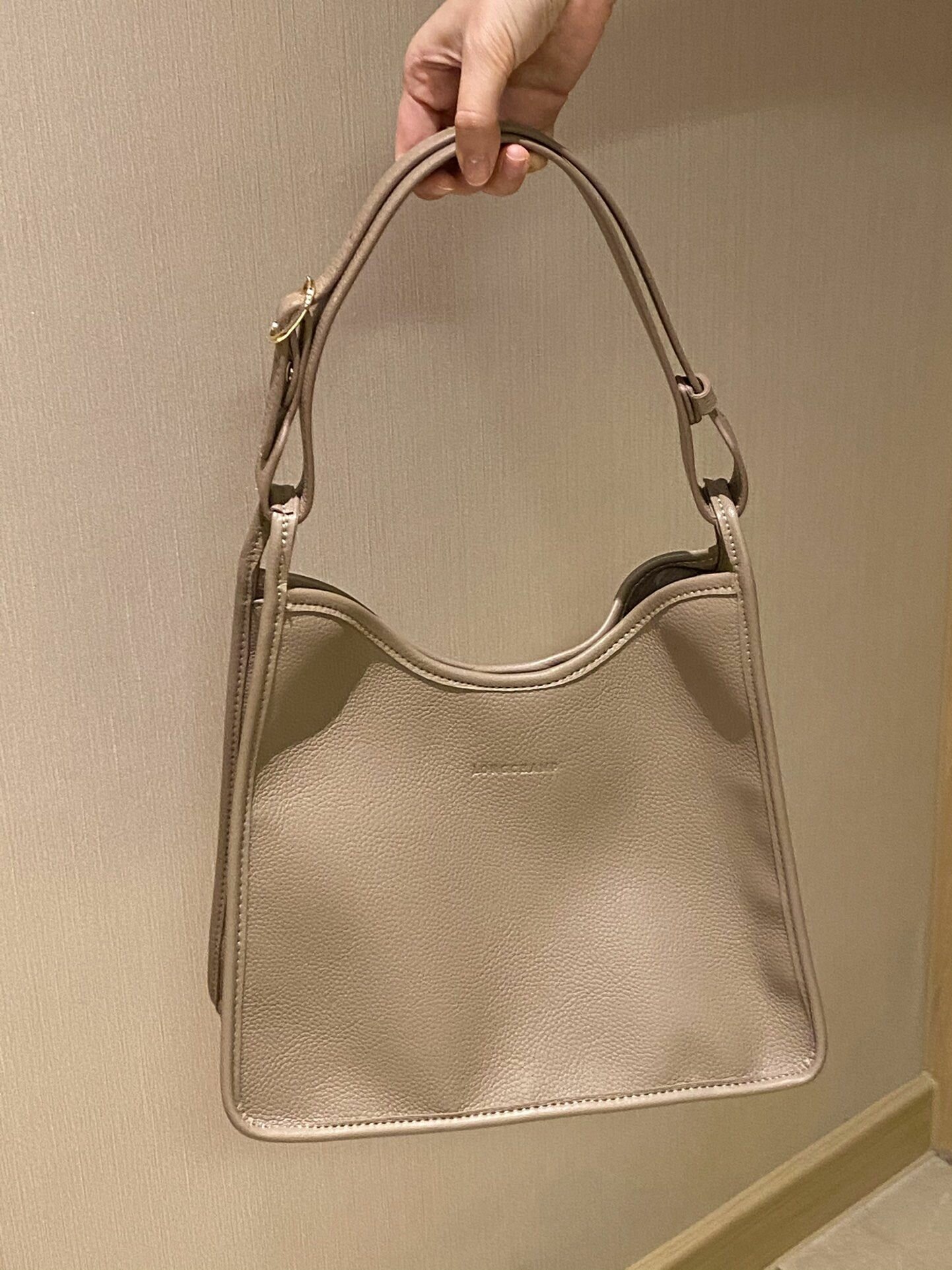 Рюкзак LONGCHAMP Рука может перегибать одно плечо Одноплечковый мешок