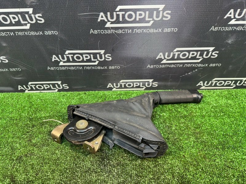 Рычаг стояночного тормоза Alfa Romeo 146 1999 (1.4 AR) Б/У с пробегом