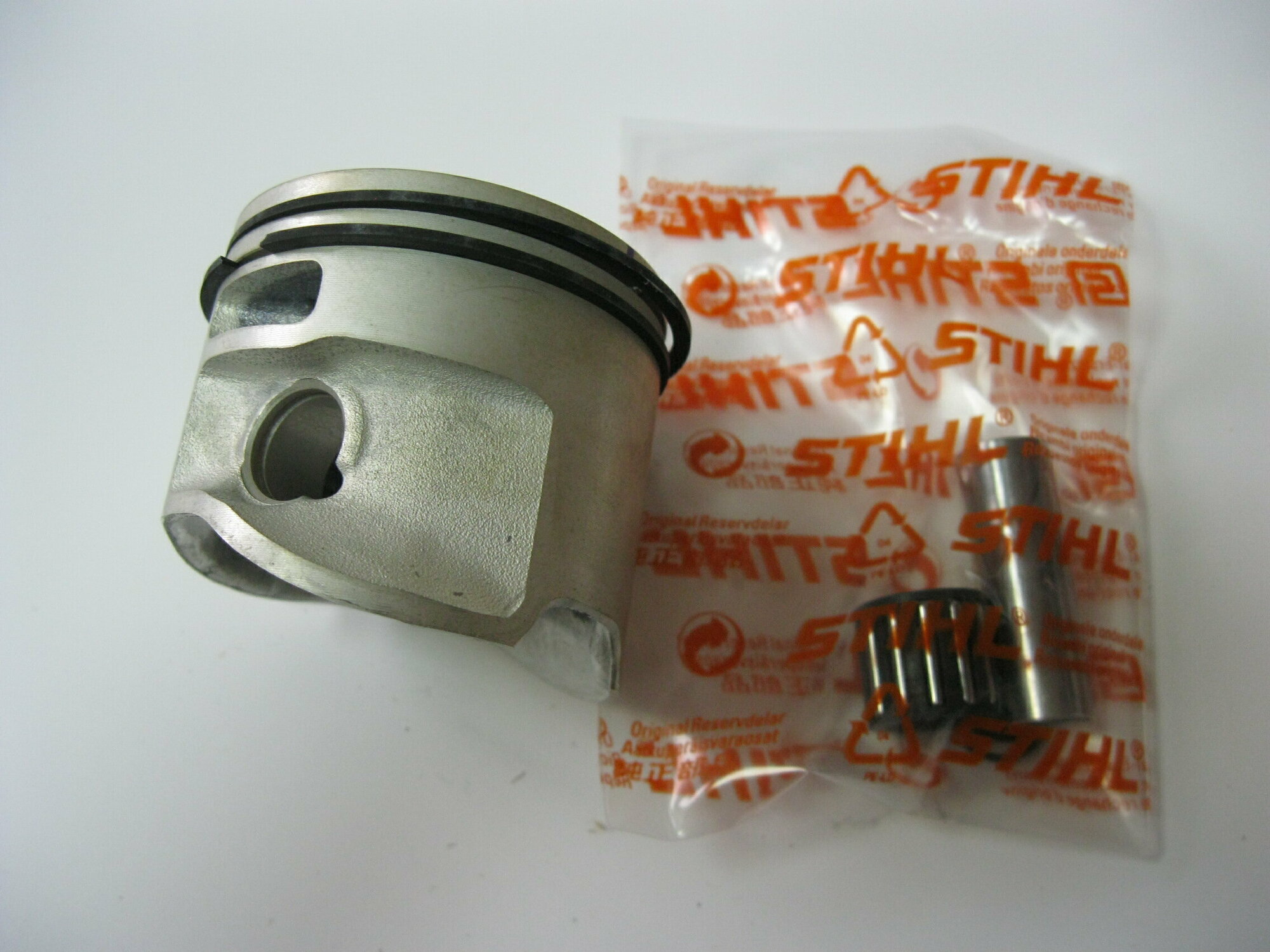 Поршень MS 462 (52 мм) артикул 1142 030 2006