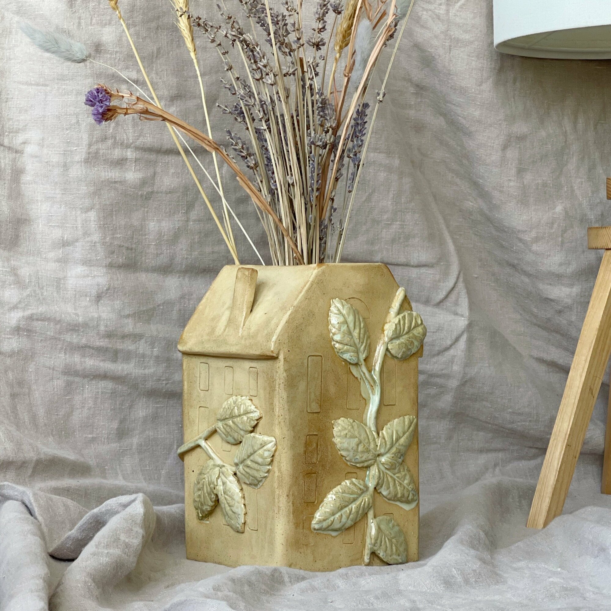 Ваза интерьерная для цветов Golden Time / Керамика / ручная работа/ Мастерская Grigoreva Ceramics