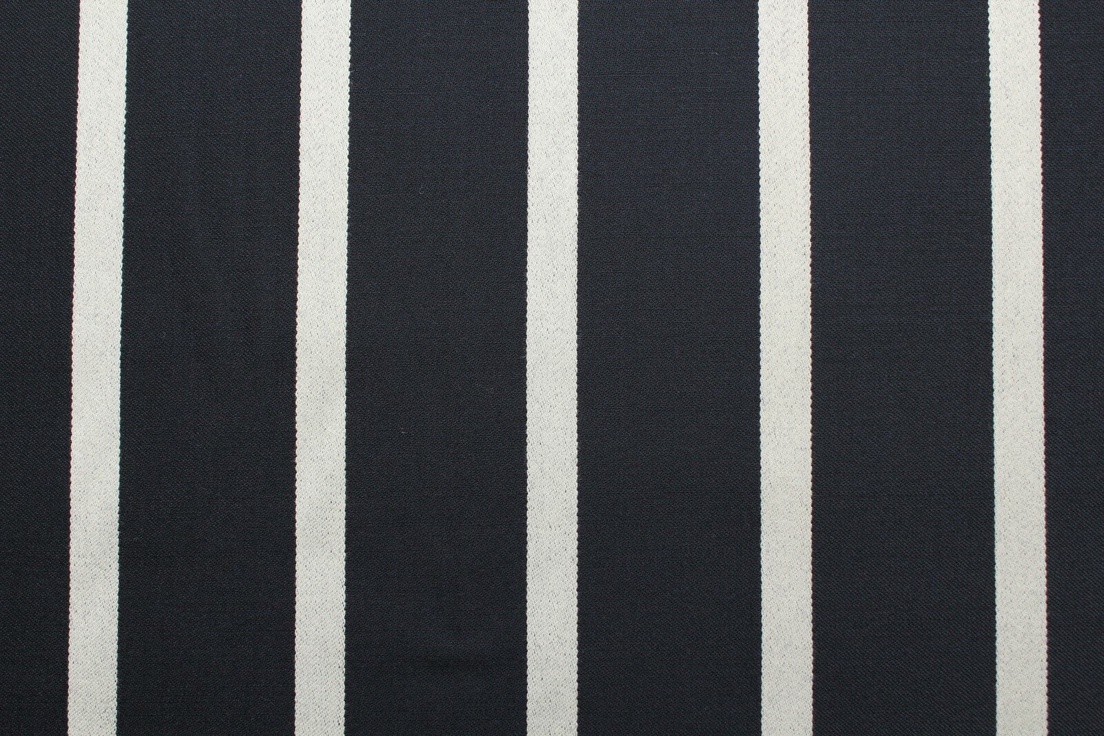 Ткань Шерсть костюмная «Willi Schmitz» тёмно-синяя в широкую белую полоску, 340 г/пм, ш152см, 0,5 м