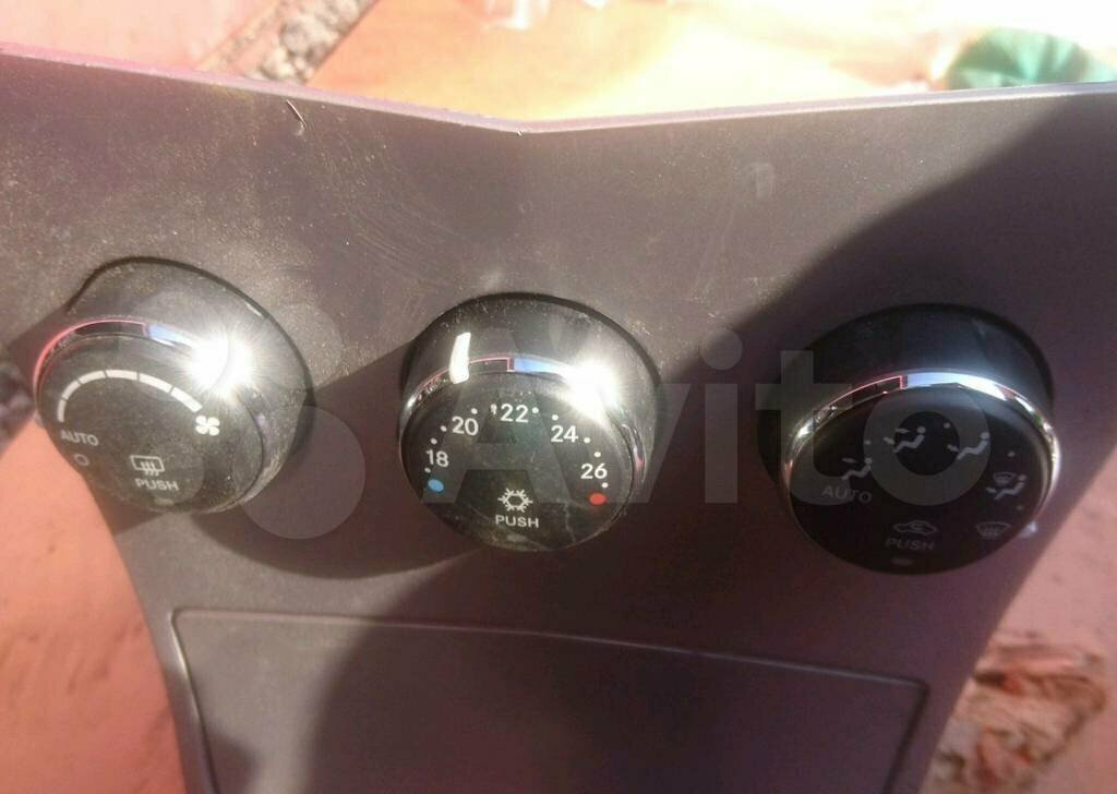 Блок управления печки/климат-контроля Chrysler Sebring 3 2008 55111815AC