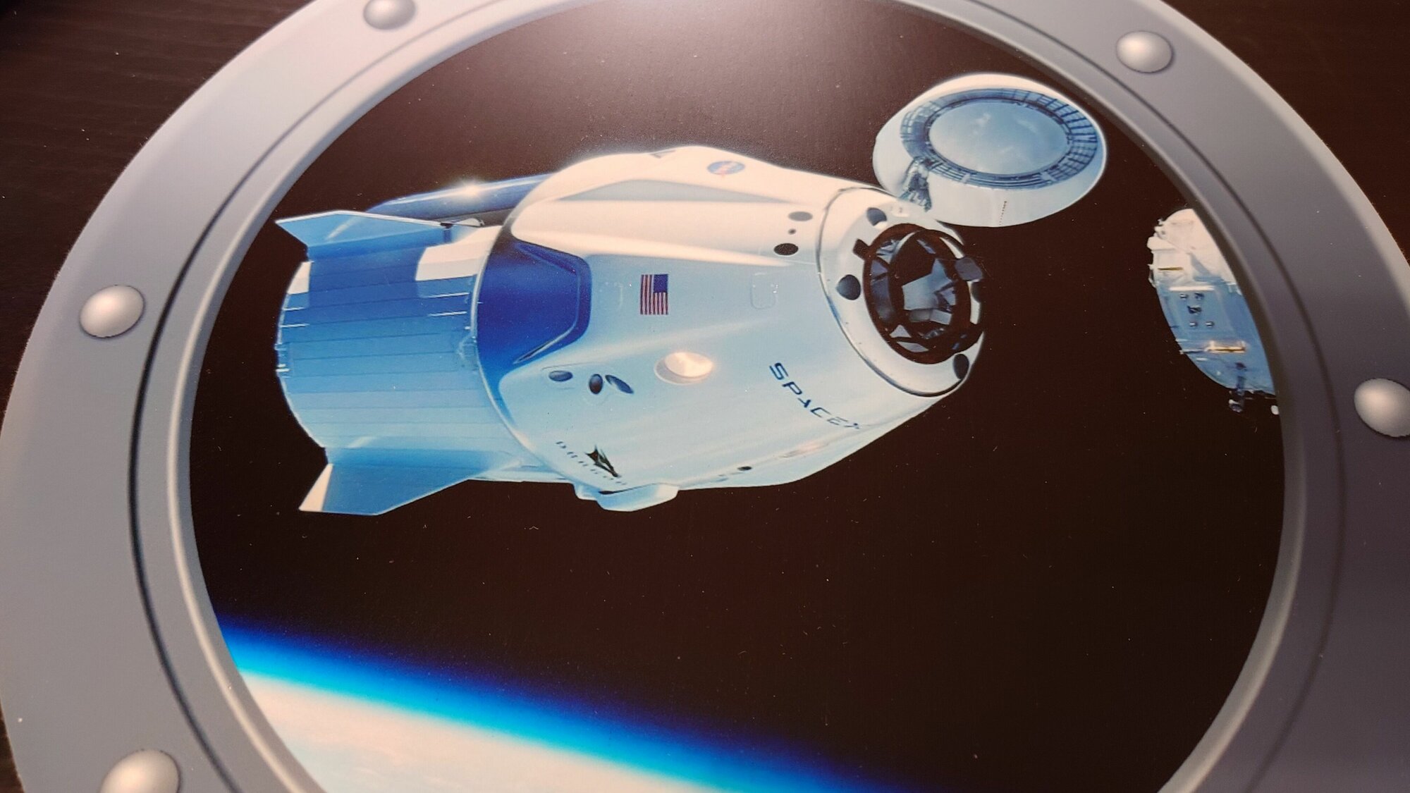 Наклейка иллюминатор «SpaceX» — фото 1